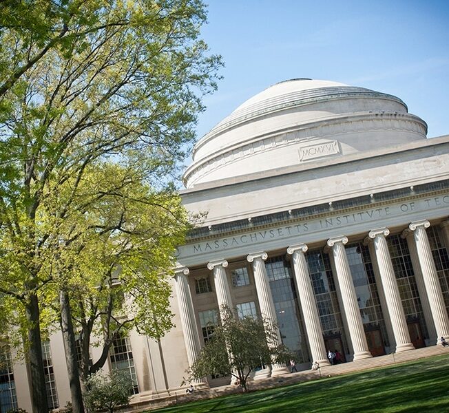 Meet the 2019 tenured professors in the School of Science » MIT Physics